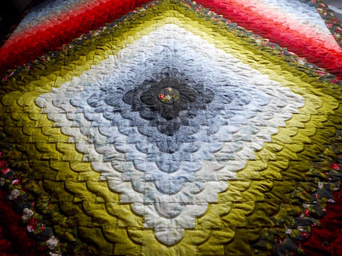 Amish Pieced Quilts Archives - Amish Spirit: Handmade Quilts For Sale